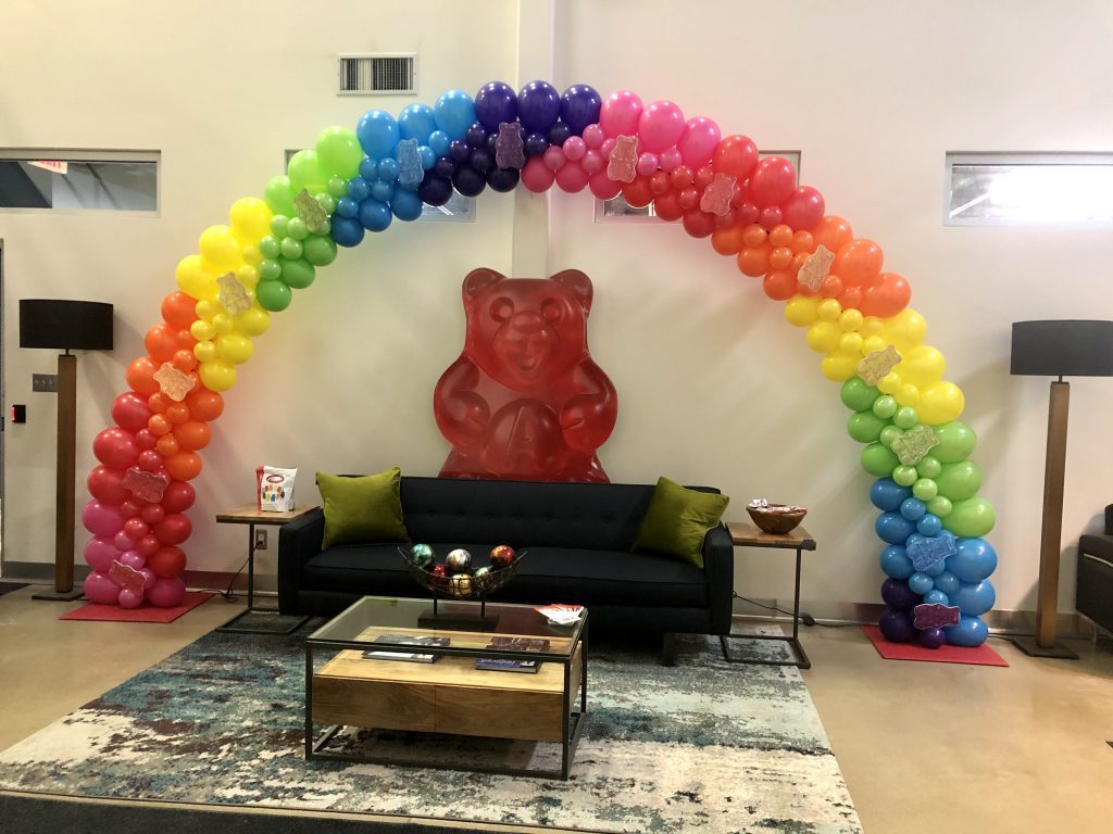 Balloon Arches - Balloon Boutique and Signs
