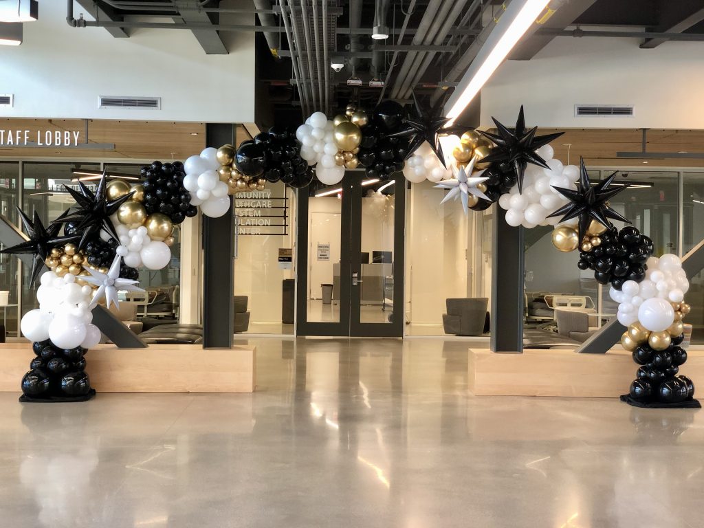Balloon Arches - Balloon Boutique and Signs
